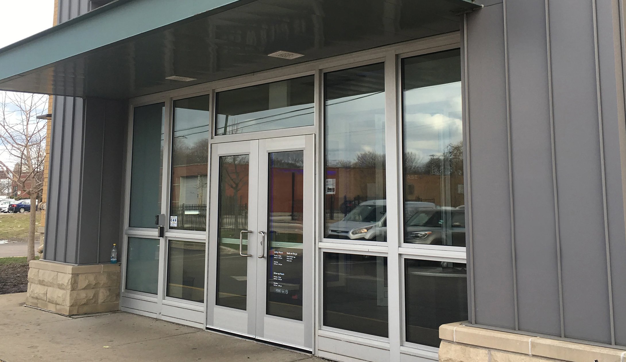 Bulletproof Glass Windows | TSS Bulletproof